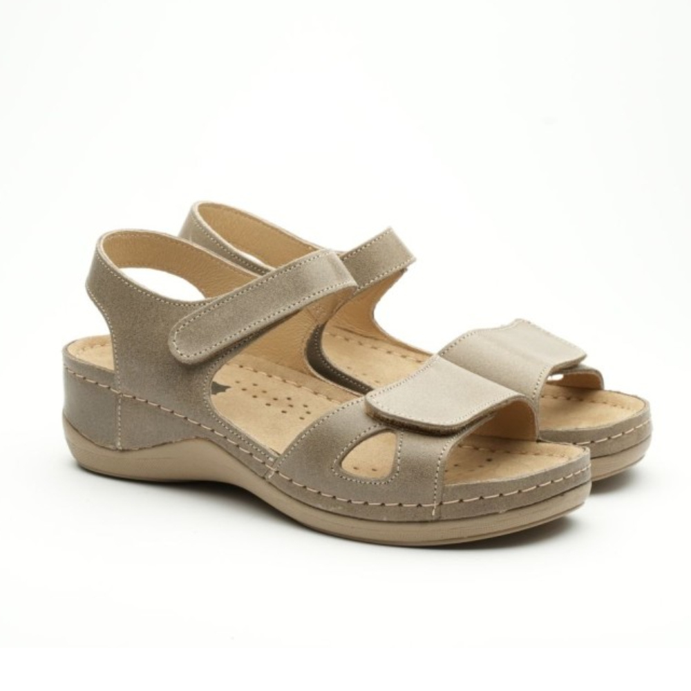 Kožne sandale Betty - Leon